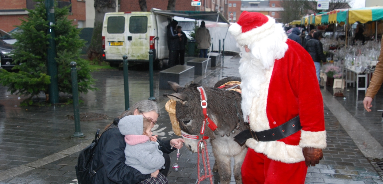 Animations de Noël sur les marchés ! | Ville de Loos